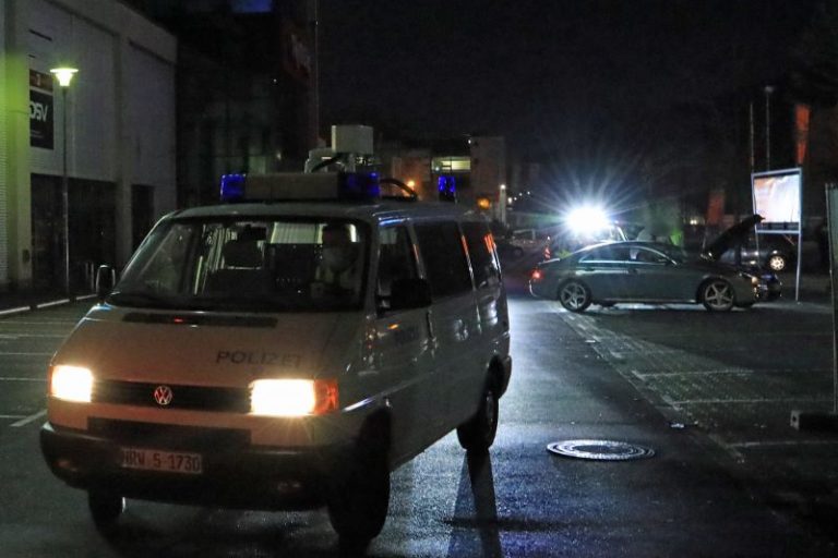 Polizei NRW SI kontrolliert - Illegale Autorennen und Lärmbelästigungen - wirSiegen - Das ...