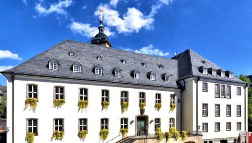 Bezirksregierung genehmigt Eingangsklasse: Neue Klasse 5 in der ...